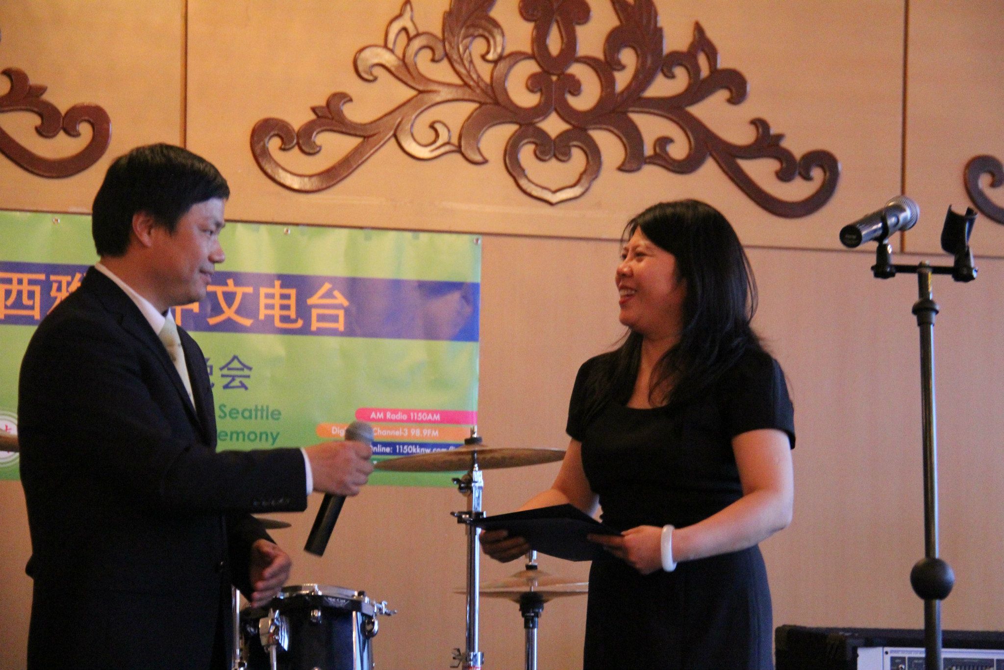 西雅图中文电台两周年台庆晚会圆满举行 - 西雅图中文电台 Chinese Radio Seattle